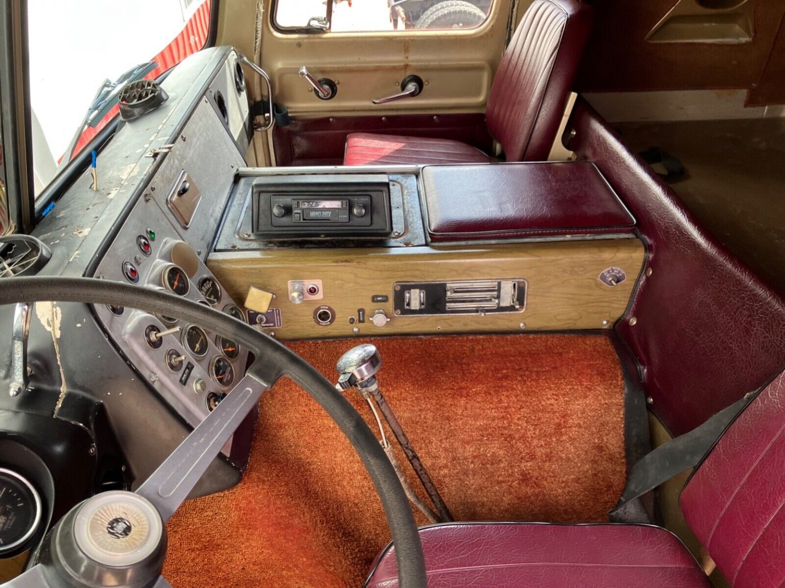 1973 International Transtar 4070A Cabover truck [318 Detroit Diesel ...