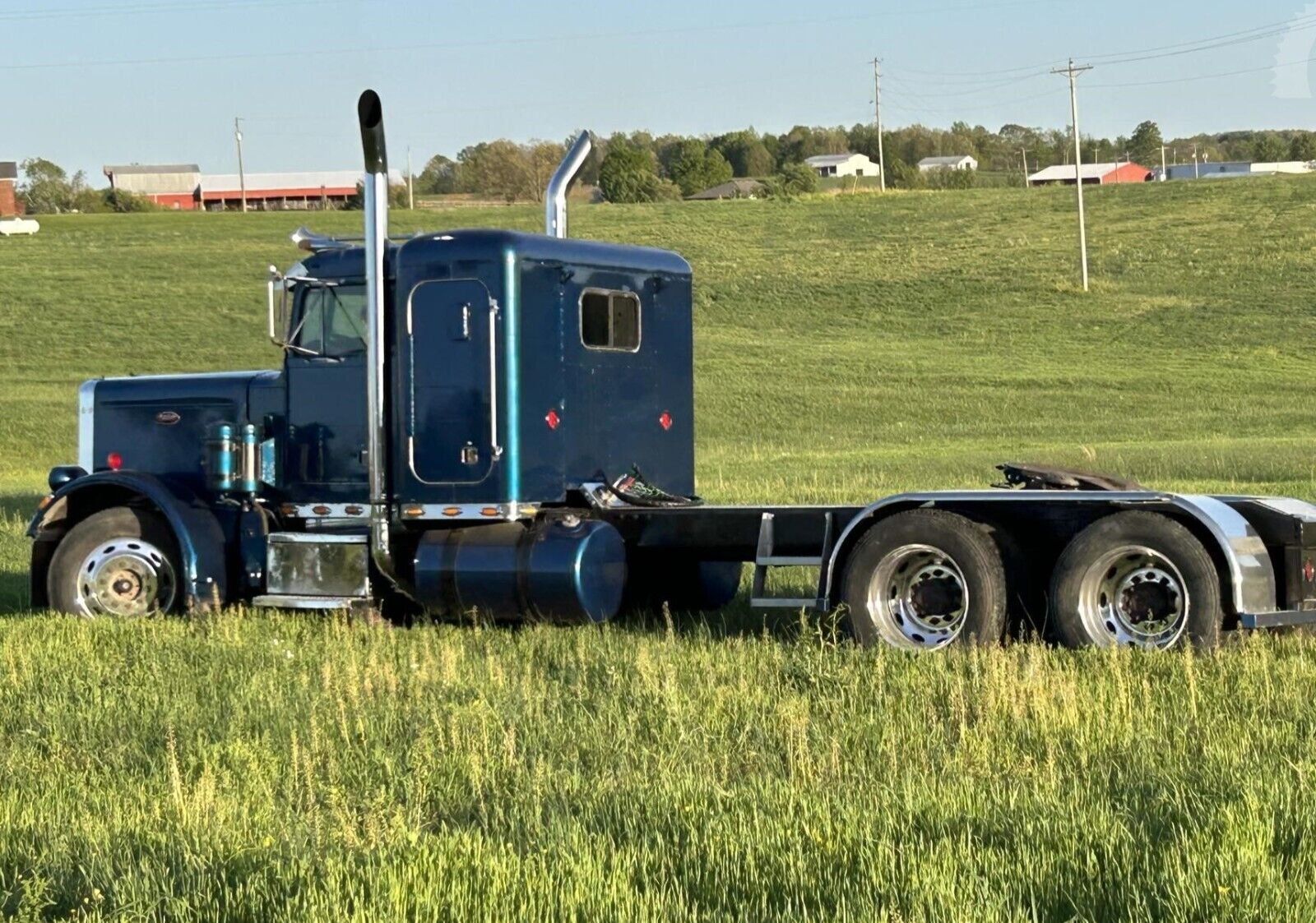 1981 Peterbilt 359 truck [road ready] for sale