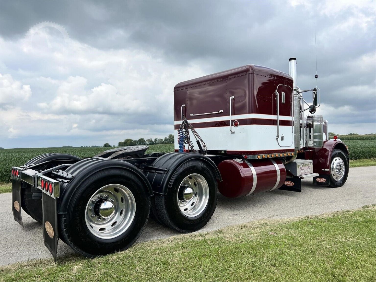 1984 Peterbilt 359 truck [completely restored] for sale