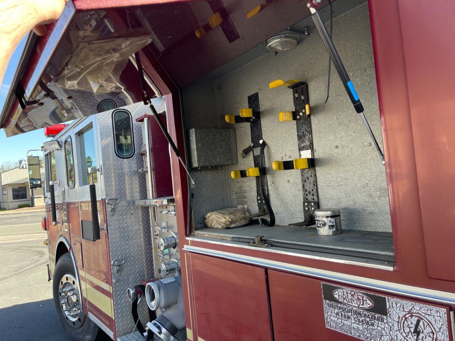 1989 Pierce Ariel Lift Fire Truck 75′ Ladder [needs good cleaning] for sale